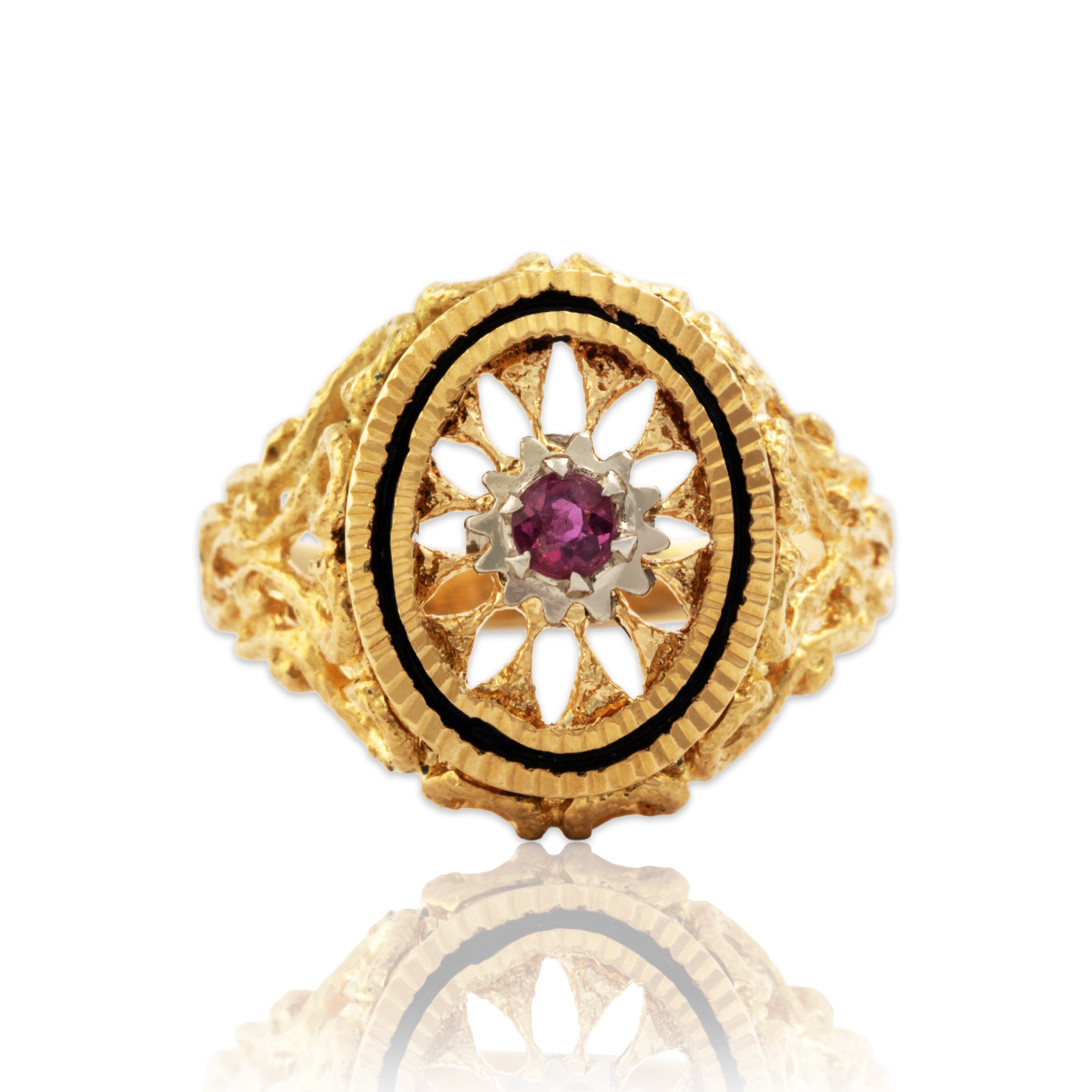 Vintage 18k Yellow Gold Ruby Intricate Navy Blue Enamel Openwork Oval ...